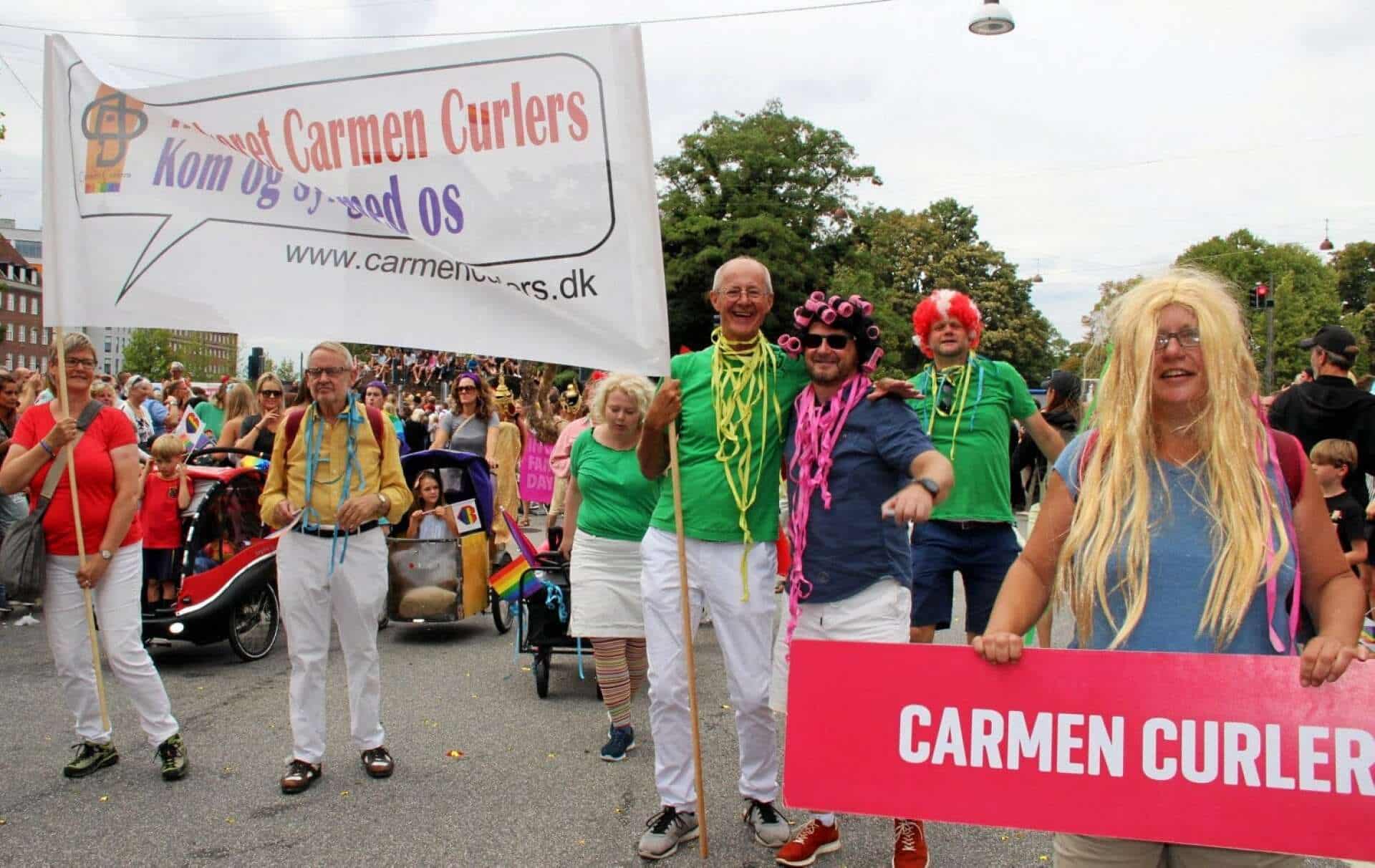 Julesang og fejring af forskellighed i kirken med LGBT+kor | ugeavisen.dk