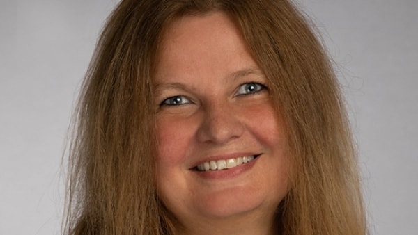 Karin har været vidt omkring i Lego Koncernen - nu kan hun fejre 25-års ...