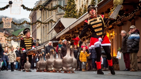 Julemarkedet får hollandsk gåseparade og sceneunderholdning | ugeavisen.dk