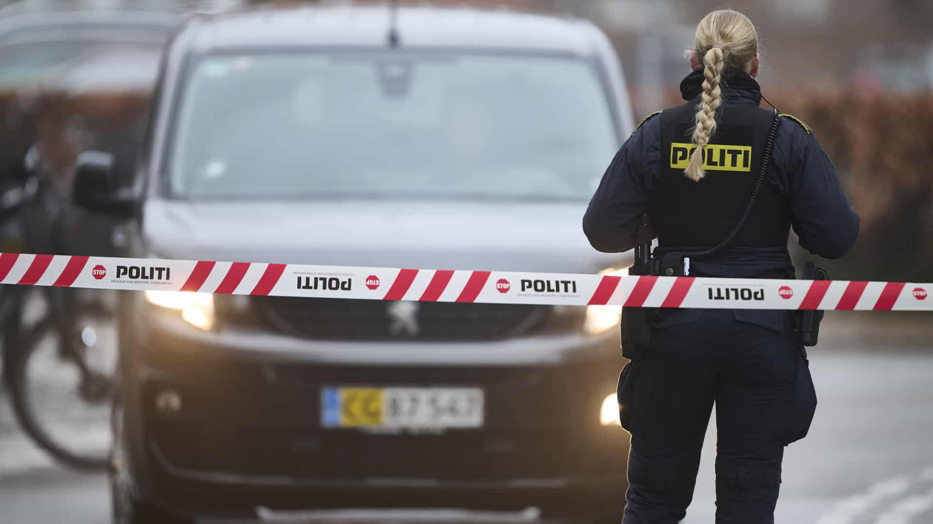 Bombetrussel mod barbershop: - Jeg fandt en kuffert, hvor der stod mit ...