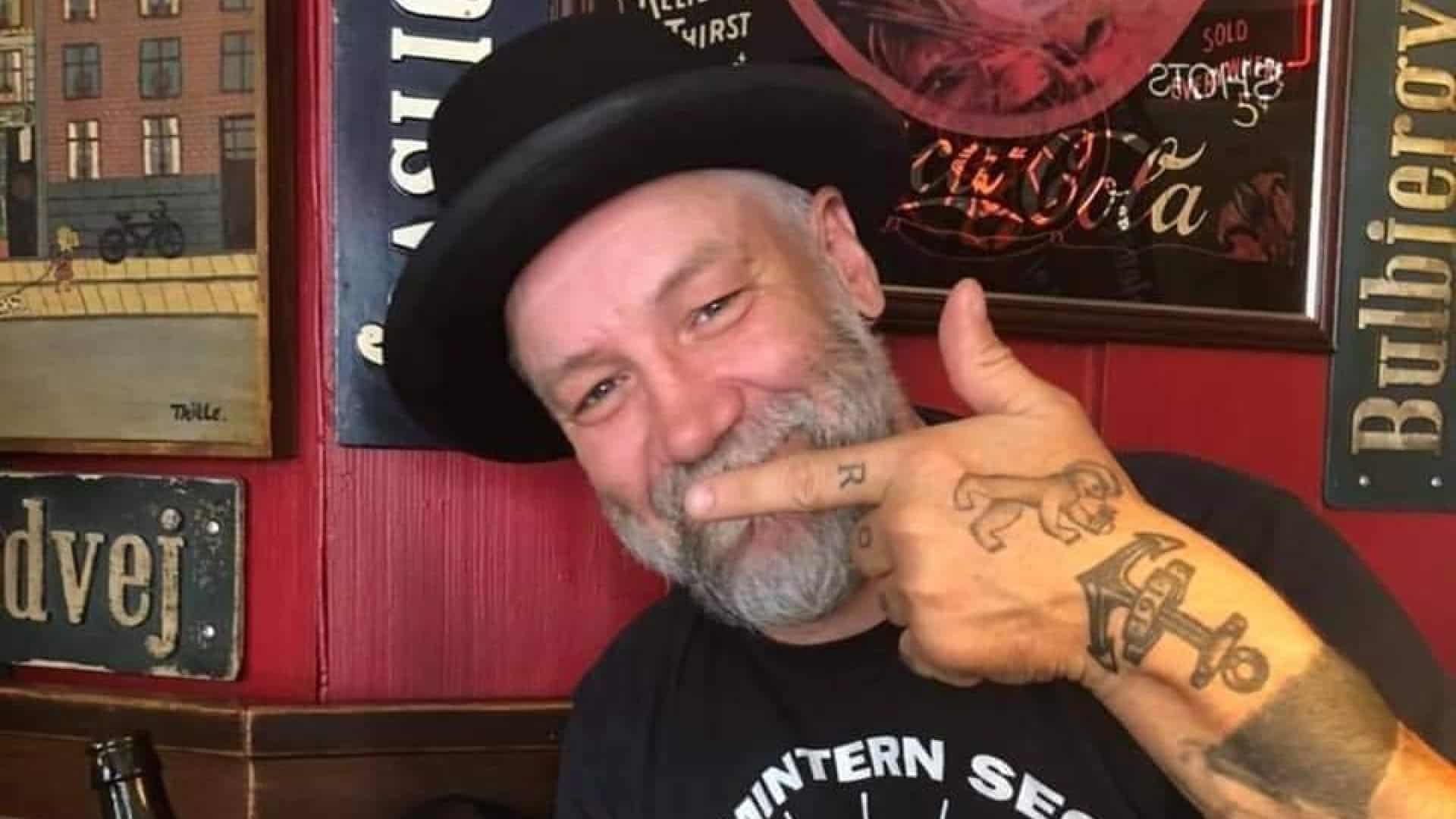 Foredrag med Claus Pogel, forfatteren af bogen "Jeg valgte at gå på ...