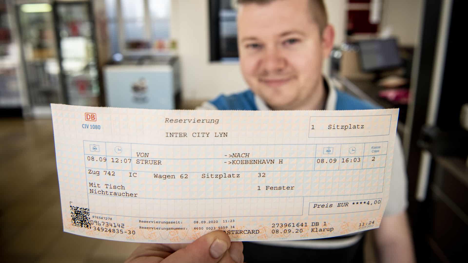 Dennis sender stadig flere på efterårsferie på skinner - også selv om ...