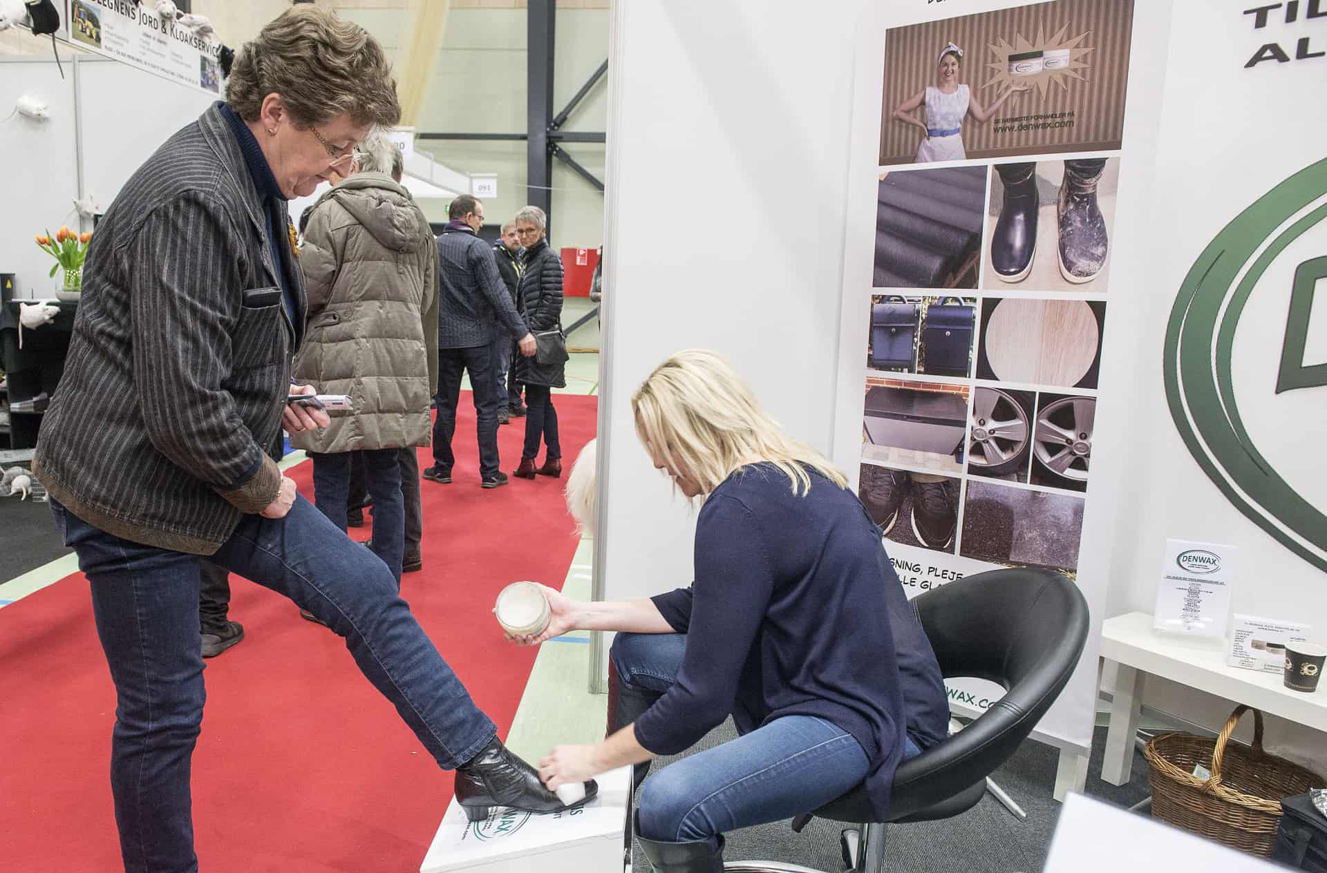 Messe bød på både varmepumper og sko-voks | jv.dk