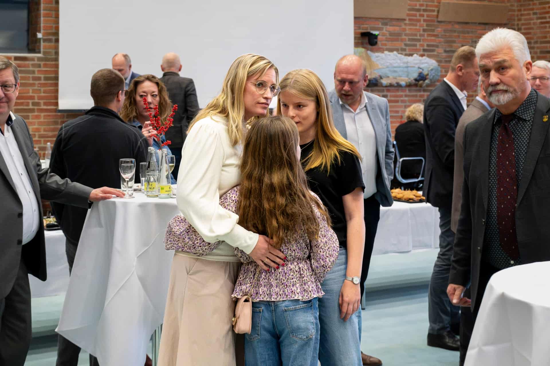 Stephanie Lose sætter alt på ét bræt for at redde Venstre | jv.dk