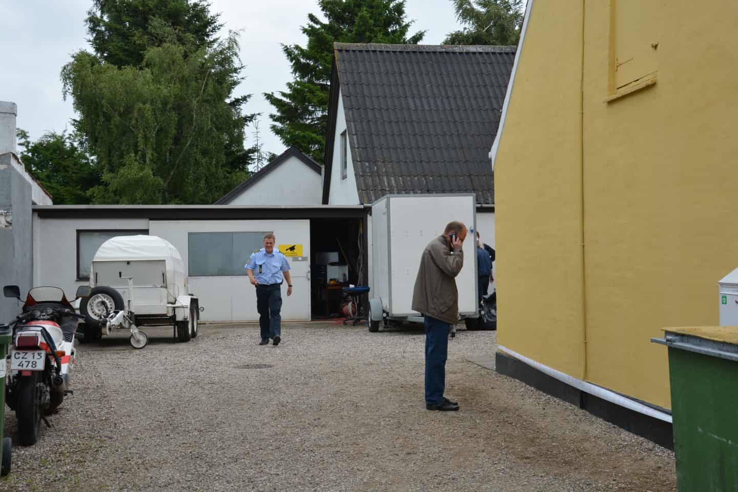 Skydebane i stuen og kemi på radiatoren | fyens.dk