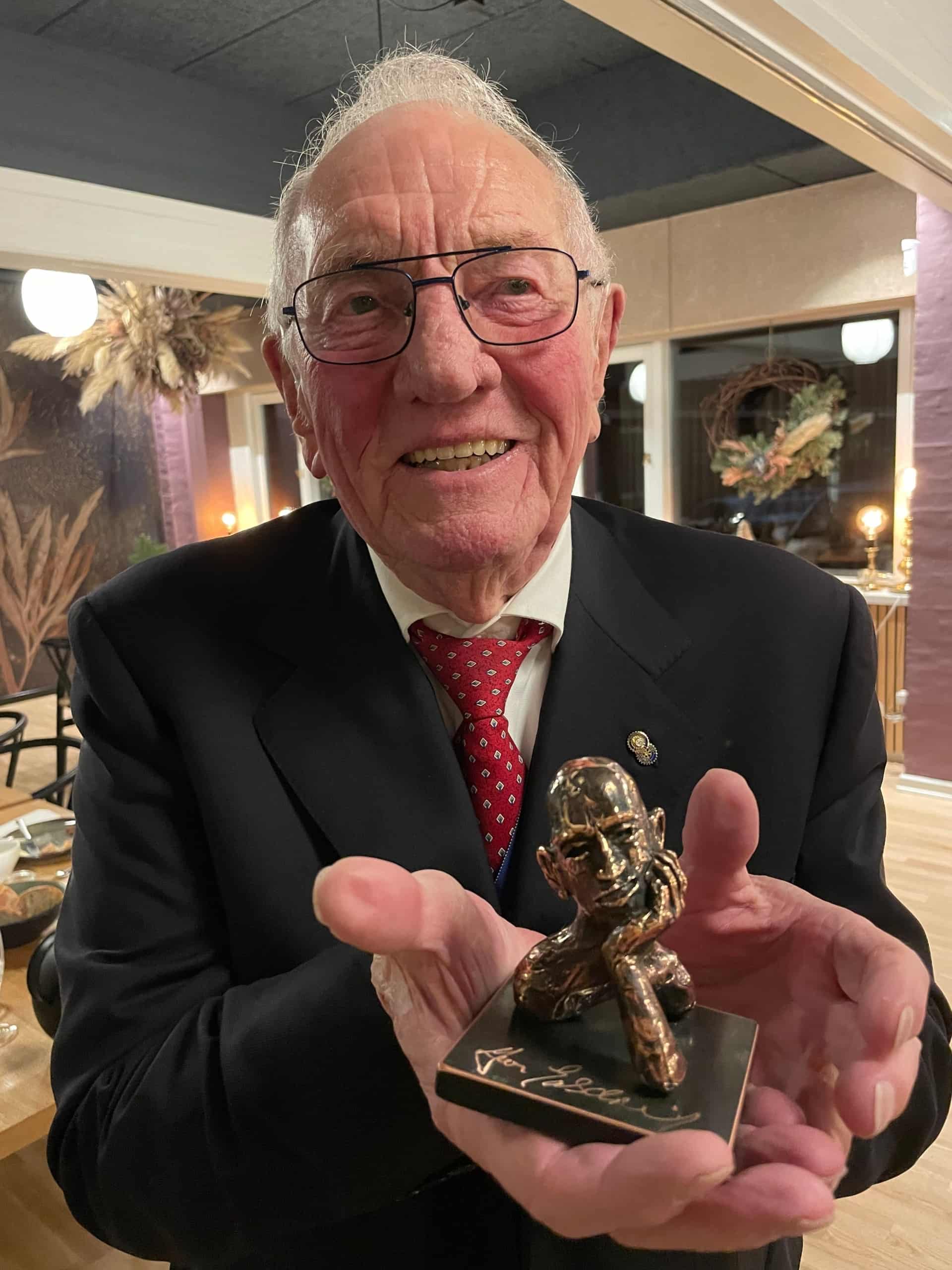 Fik aldrig sagt tak til dronningen: Verner blev fejret for enestående ...