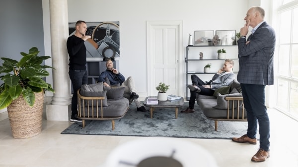 Kendte firmaer i bilbranchen går sammen om ny digital platform: Skal ...