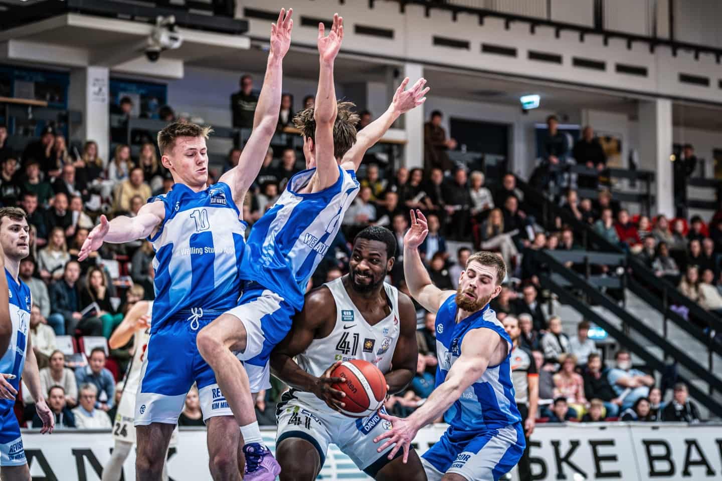 Så godt spiller han næppe igen - men tjek det på JFM Play: Kevin Marfo ...