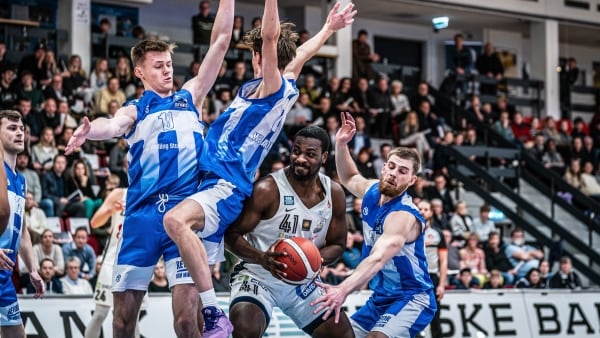 Så godt spiller han næppe igen - men tjek det på JFM Play: Kevin Marfo ...