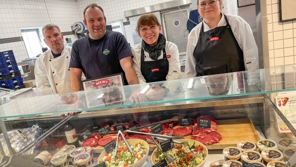 Ny osteafdeling og 6,4 ton medister: Meny Bogense kåret som årets ...