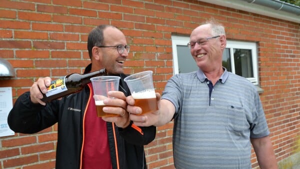 Skål: Nu kan du slukke tørsten i Sæd-skum | ugeavisen.dk