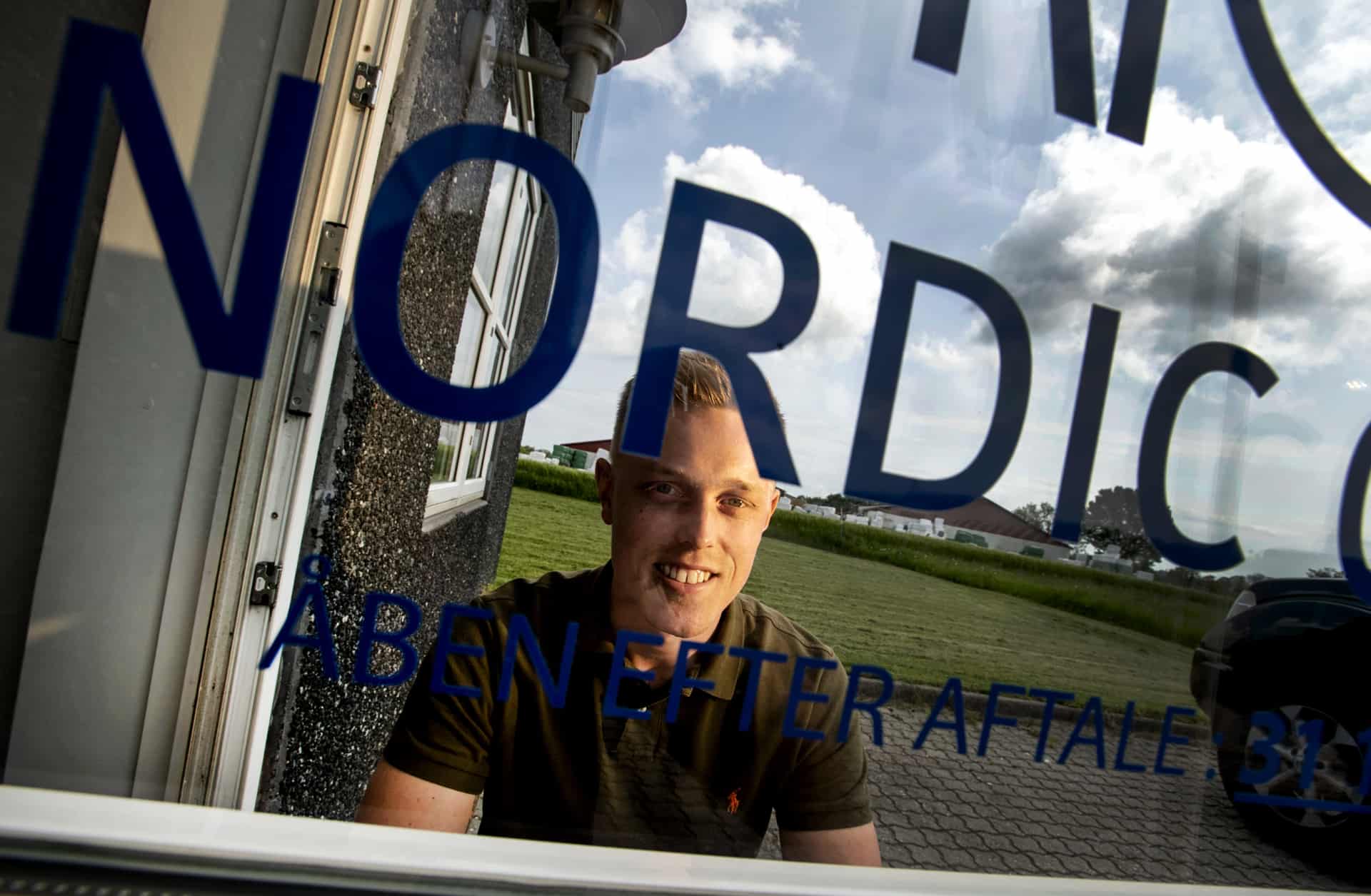 Biler i blodet: Jacob åbner digital bilforretning | hsfo.dk