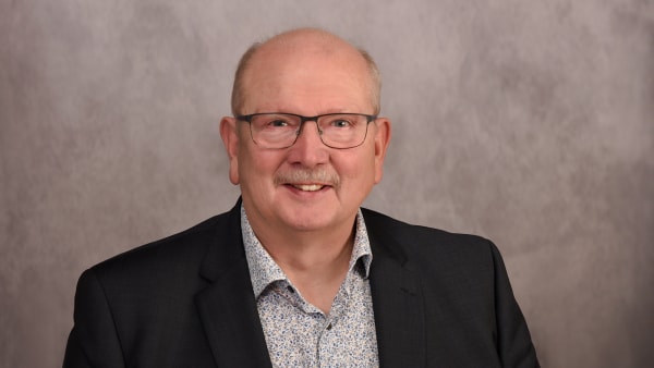 John Pedersen fejrer 25 års jubilæum hos IFF | ugeavisen.dk