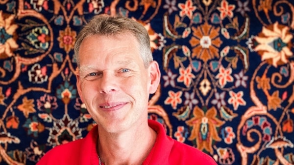 Lars’ butik har haft ophørsudsalg i fire år: Må man overhovedet det ...