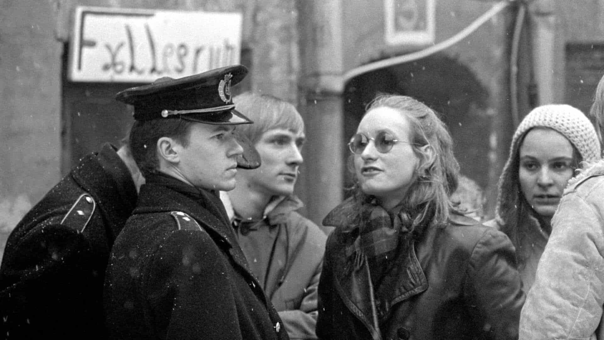Politiet stormede Sofiegården for 50 år siden: Britta var med ...
