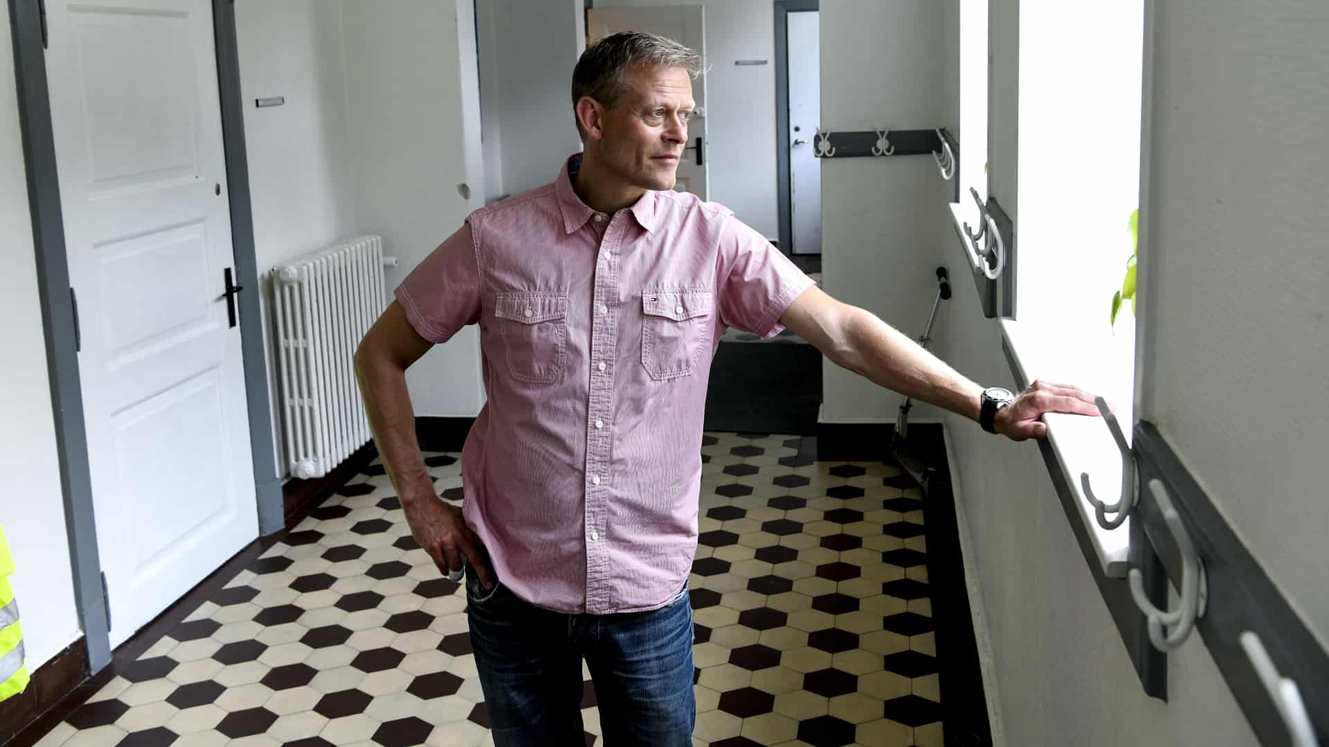 Stort fald i trivslen får lille skole til at lede efter forklaring ...