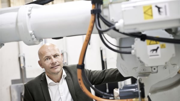 PolyTech A/S laver selv håndspritten | ugeavisen.dk