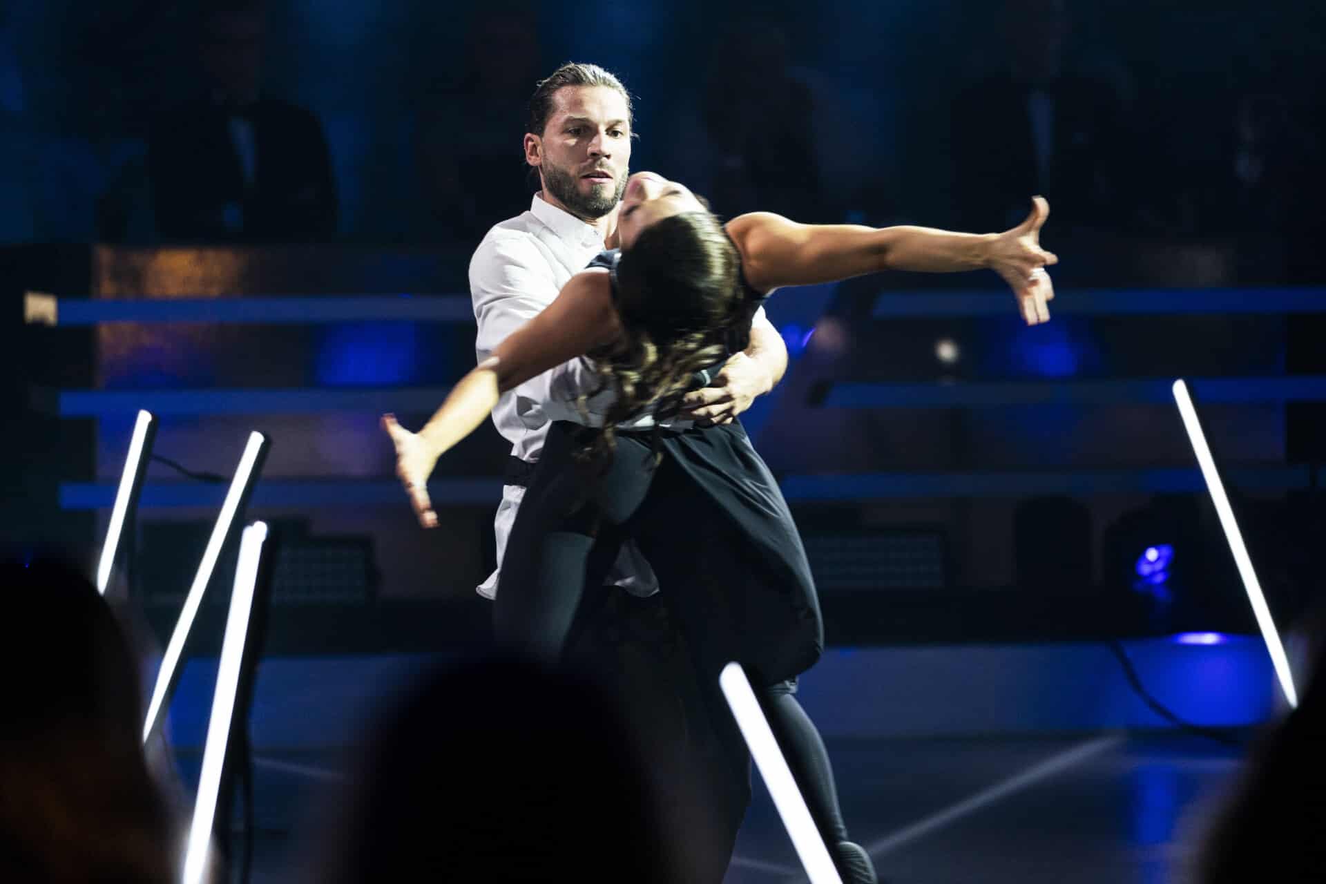 Se billederne: Mads Vad og Molly Egelind storfavoritter til at vinde ...