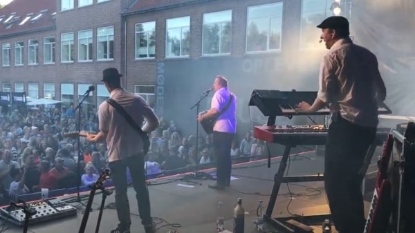 Hvornår var det nu strisserne kom? Midt Om Natten! | ugeavisen.dk