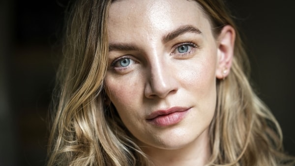 Molly Egelind: Jeg føler mig meget voksen efter barn nummer to | jv.dk