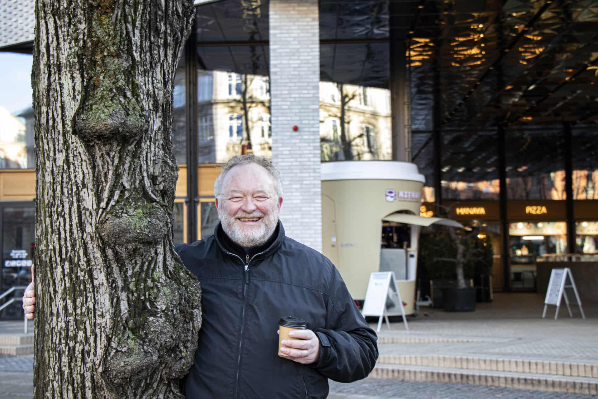 Bjarne Henriksen: Lad være med at beskære kommunens træer de næste fem ... Bjarne Henriksen: Lad være med at beskære kommunens træer de næste fem ...