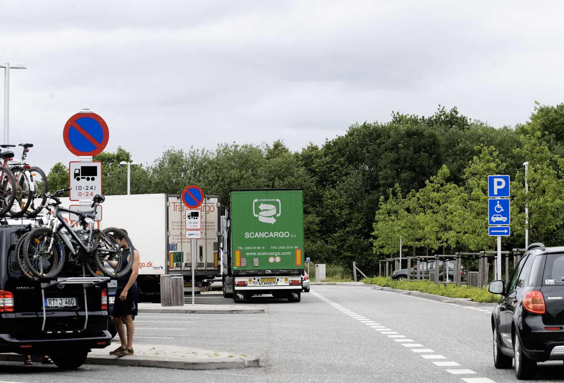 Færdselsstyrelsen opruster til kontrol af lastbilsparkering | jv.dk