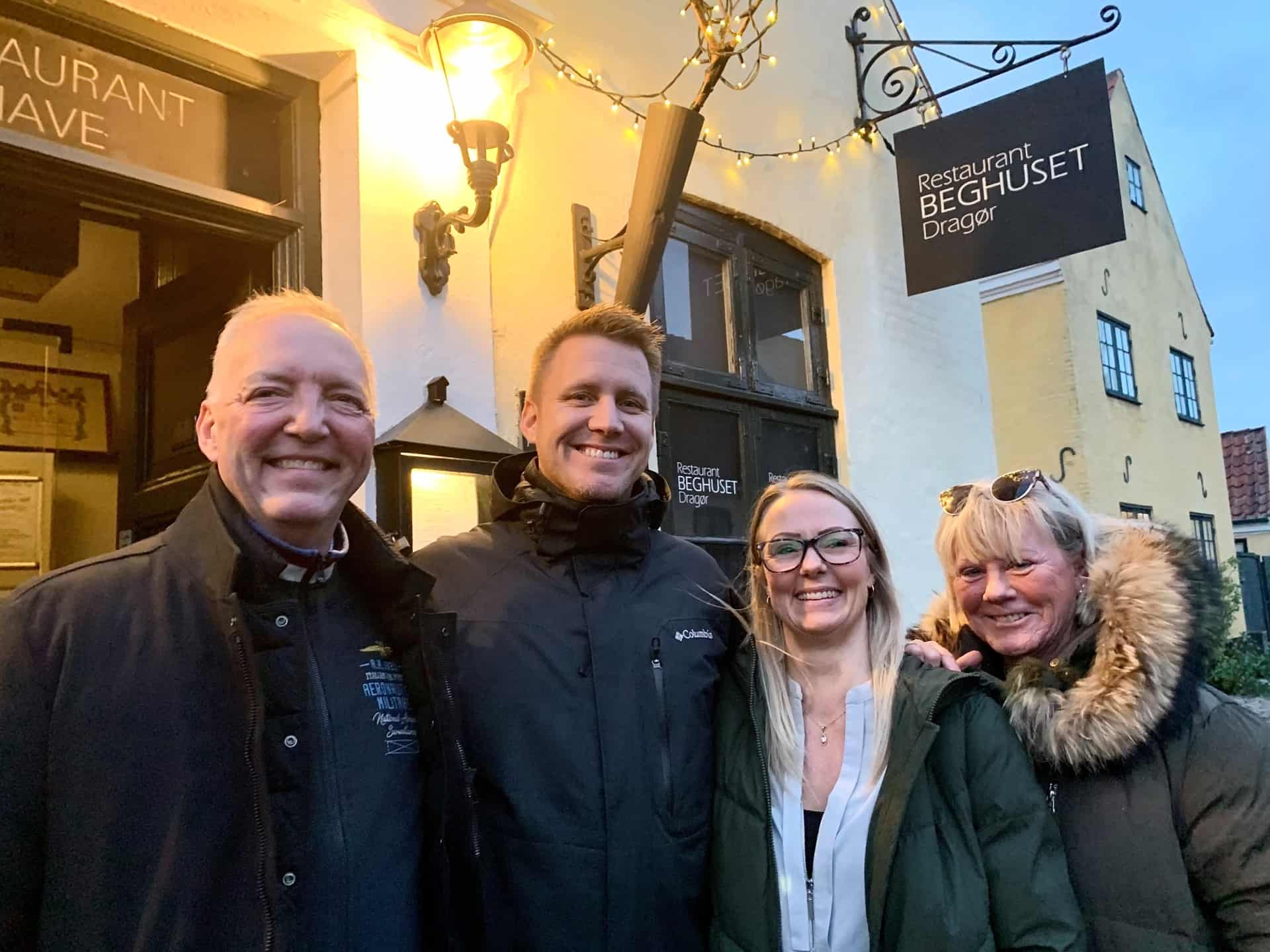 Byens populære spisested er solgt: Kim og Charlotte giver nøglerne til Lars og Linea ...