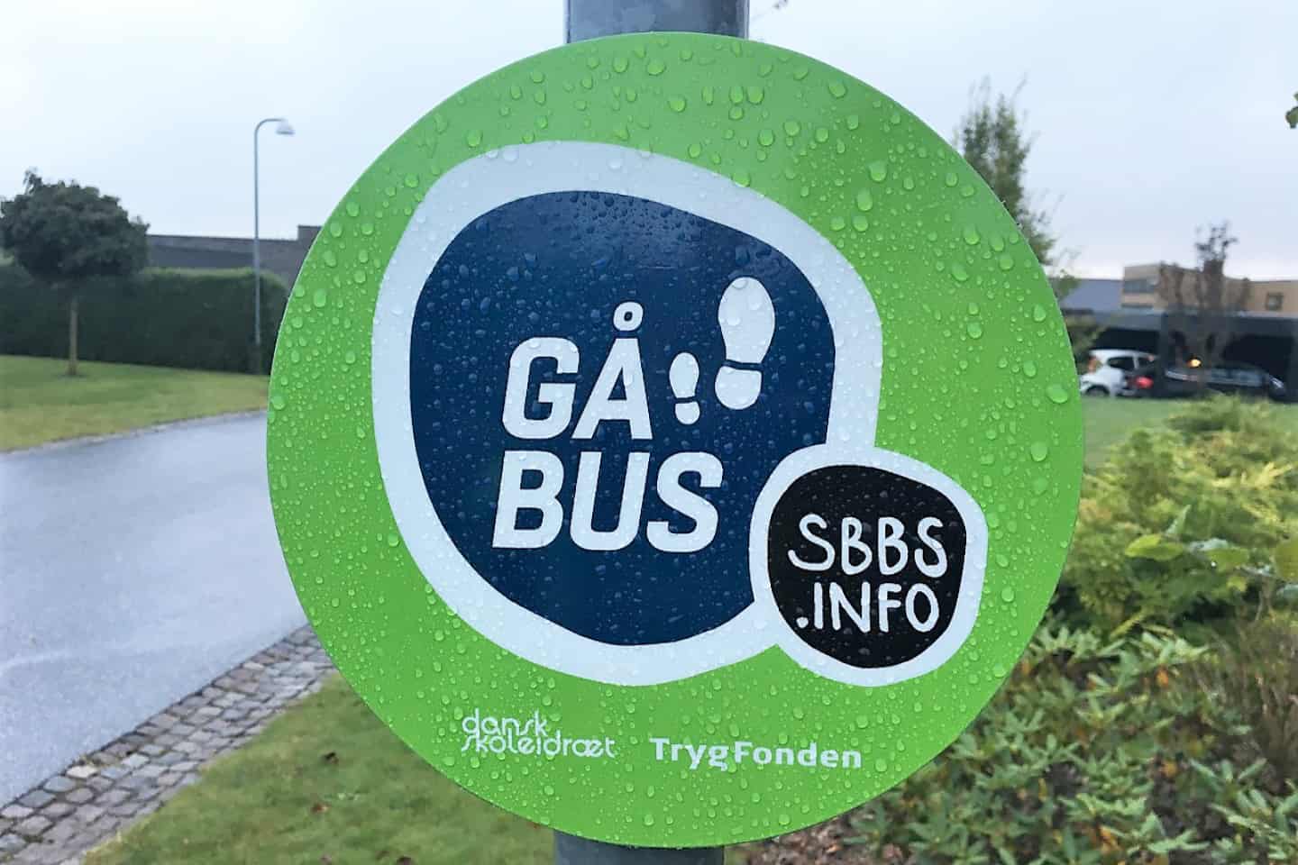 Bustur på gåben: Næste stop - Petersmindeskolen! | ugeavisen.dk
