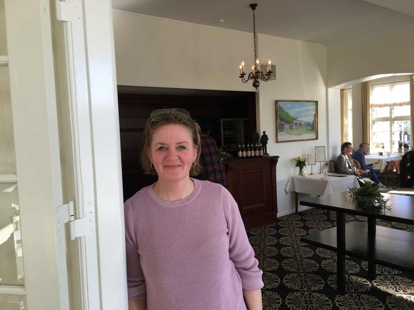 Katja Holm fra Kerteminderevyen blev optaget på skuespillerskolen som ...