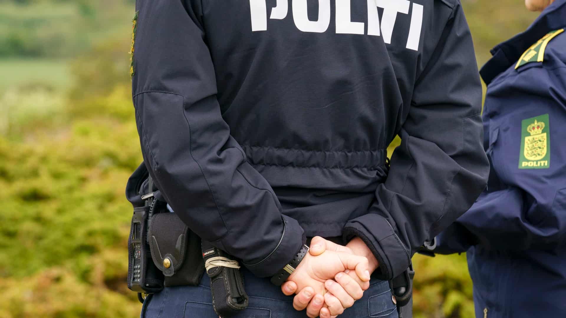 Spærret efter uheld: Politiet dirigerer trafikken | stiften.dk