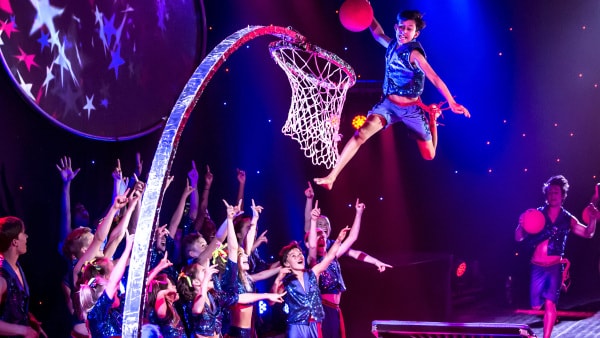 Flying Superkids gæster Skærbæk | ugeavisen.dk