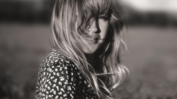 Katrine Schmidt spiller koncert i Bjert Gamle Brugs | ugeavisen.dk