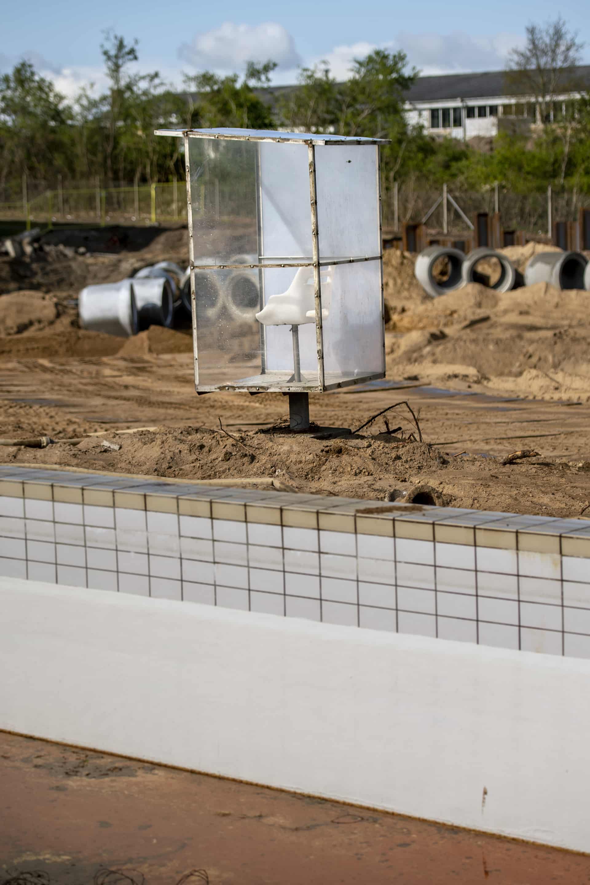 25.000 kubikmeter jord er kørt væk: Kampsportscenter og 50 meter-bassin ...