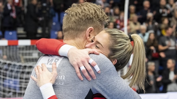 Søndag er Polman tilbage: Team Esbjerg-træner er videre, og han ...