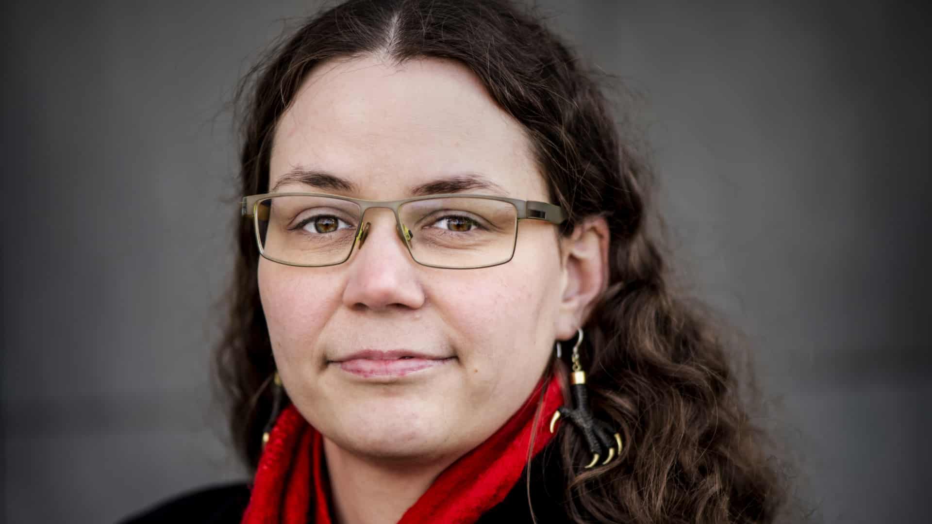 Lisbeth Torfing er nu også Enhedslistens folketingskandidat i Horsens ...