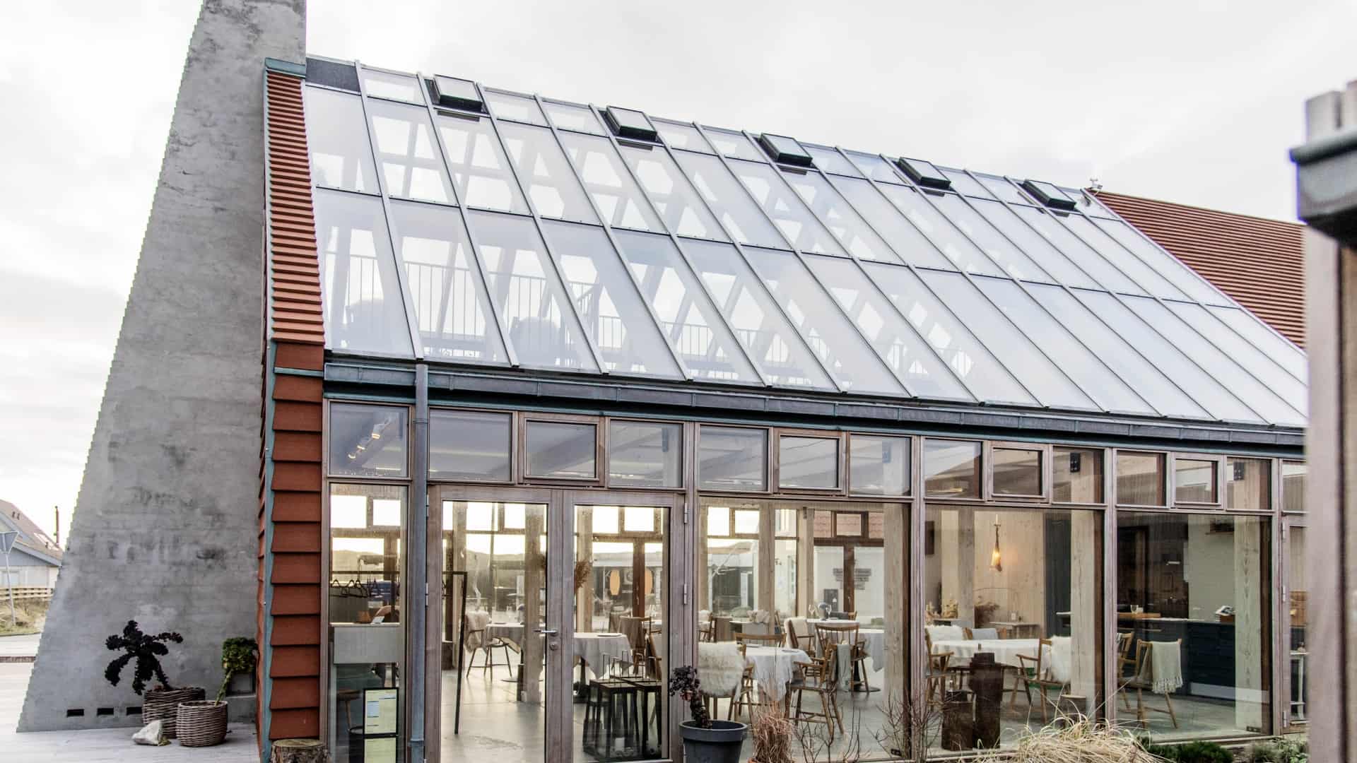 Fra skrot til moderne slot: Ferieflækkens gourmetrestaurant er tegnet ...