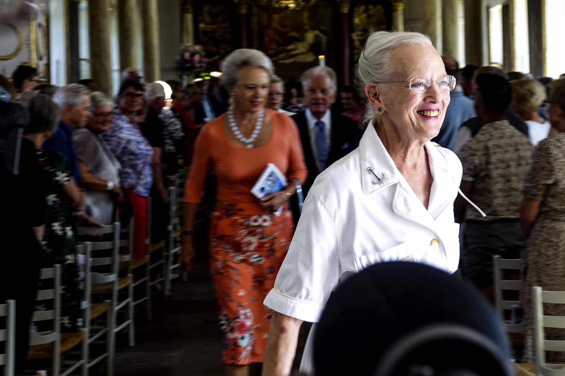 Dronningens kunst i Gråsten Slotskirke | ugeavisen.dk