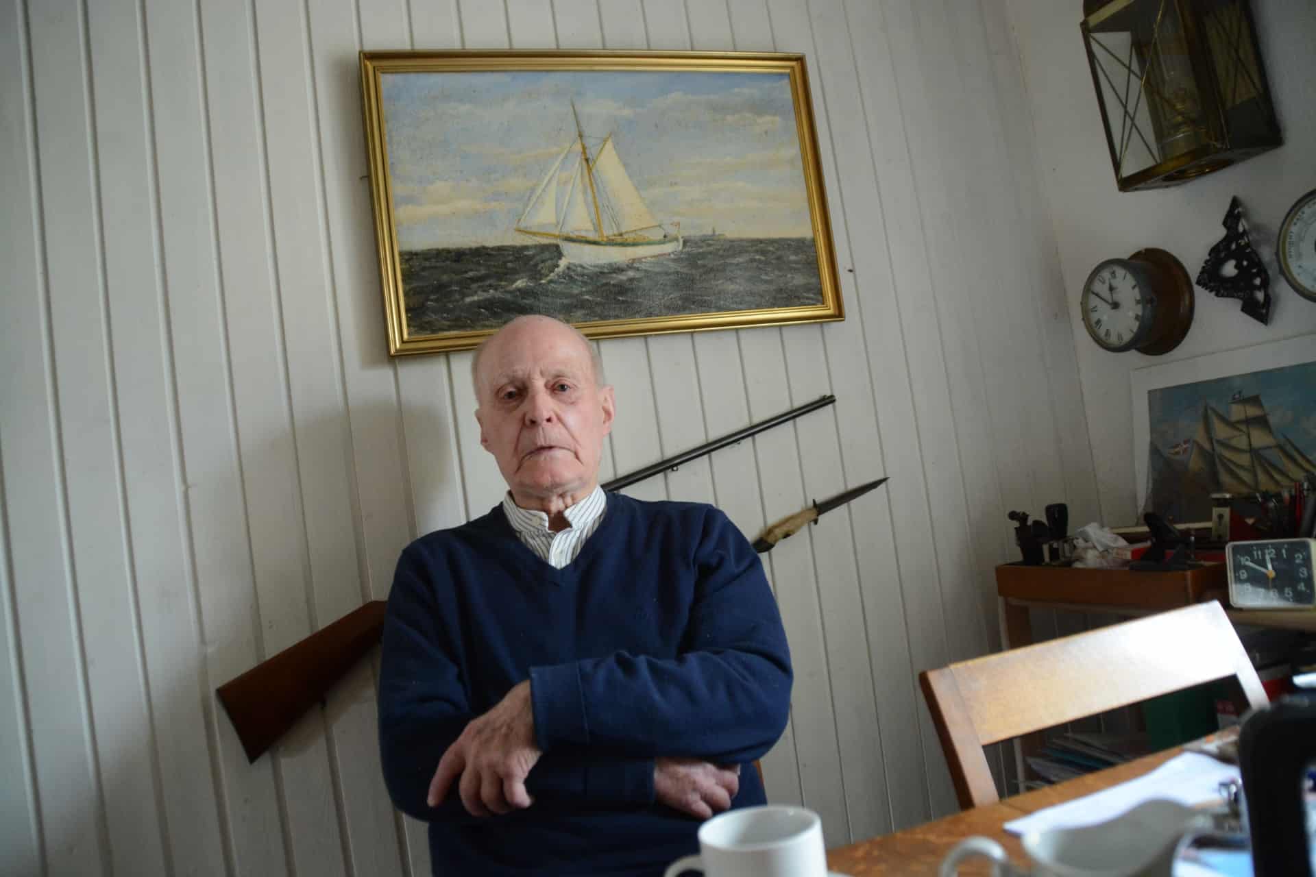 Han blev skudt under krigen, kørt over af en traktor og for et år siden ...