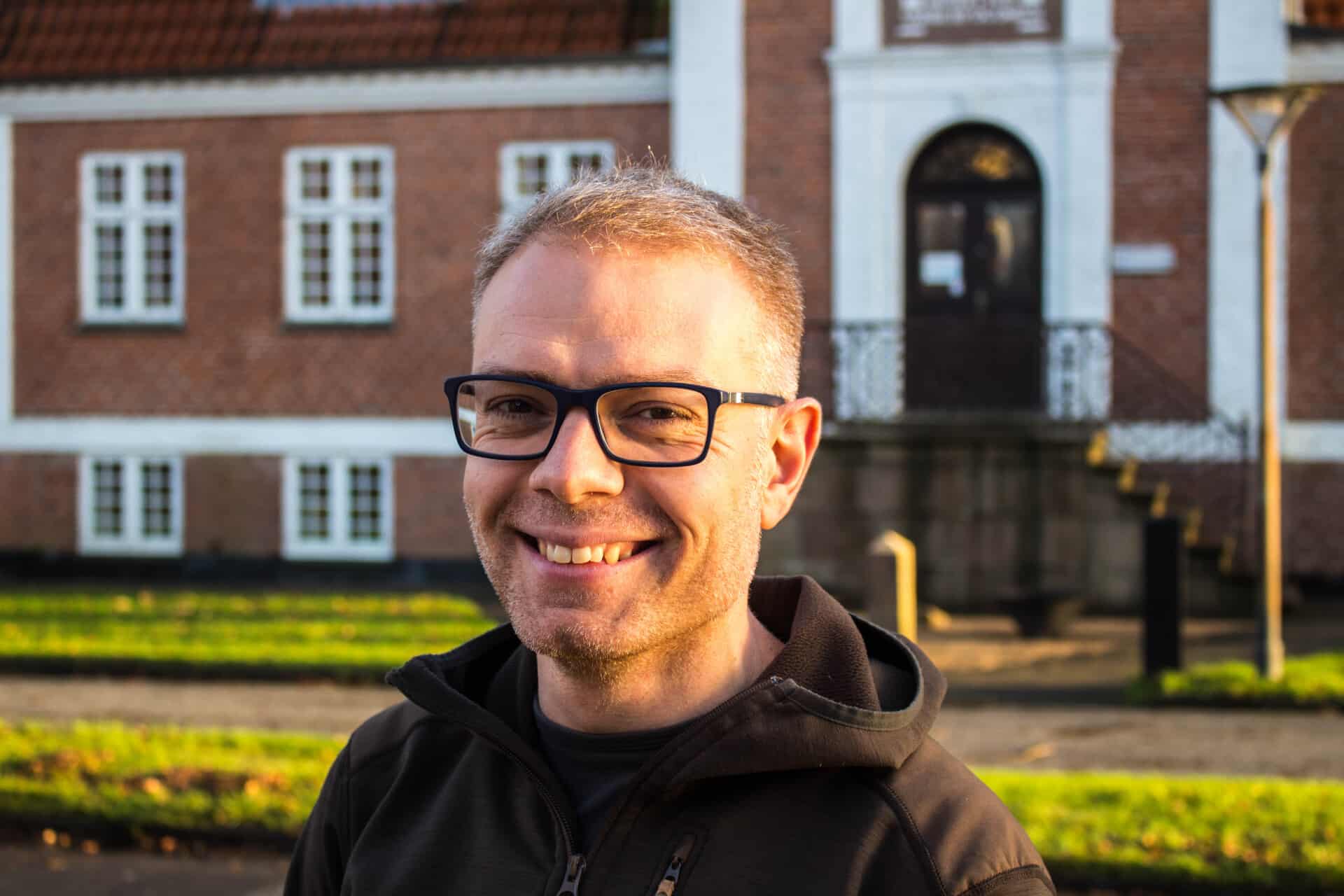 Julekalender med to historiske minutter hver dag | ugeavisen.dk