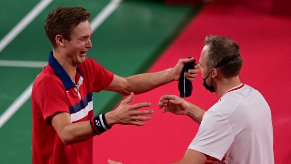 Analyse: OL-guld til Mr. Cool - Viktor Axelsen lod aldrig kineseren ...