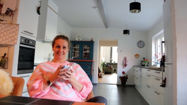 Gammel skole bygget om til eksklusive lejligheder: Luise og Brian bor ...