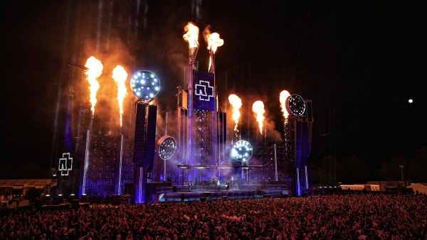 Se alle billederne fra Rammstein: Flammende, frådende og mastodontisk ...