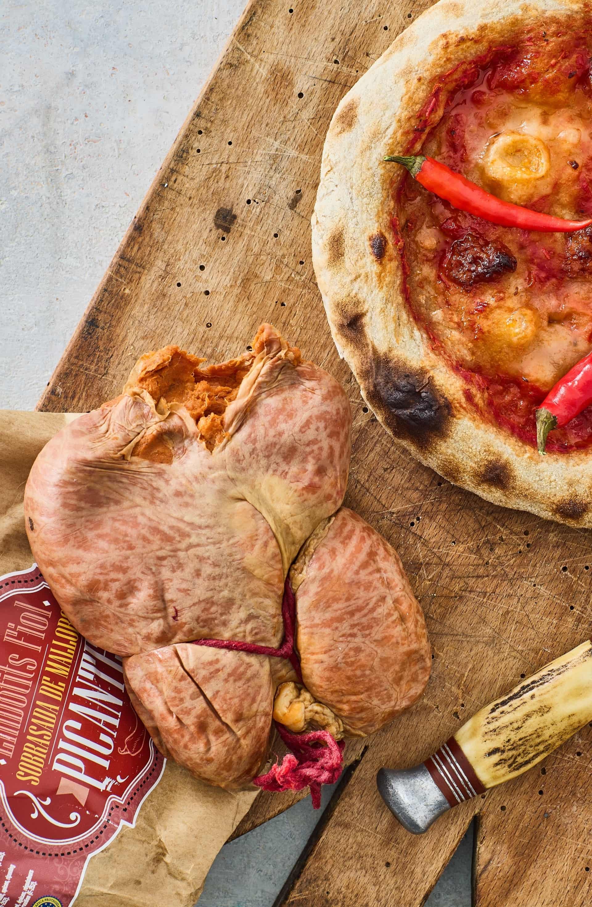 Pølse på pizzaen: Skal det være den spanske eller den italienske? | jv.dk