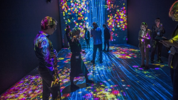 Aros-udstilling under lup: Vi bliver underholdt og forført | stiften.dk